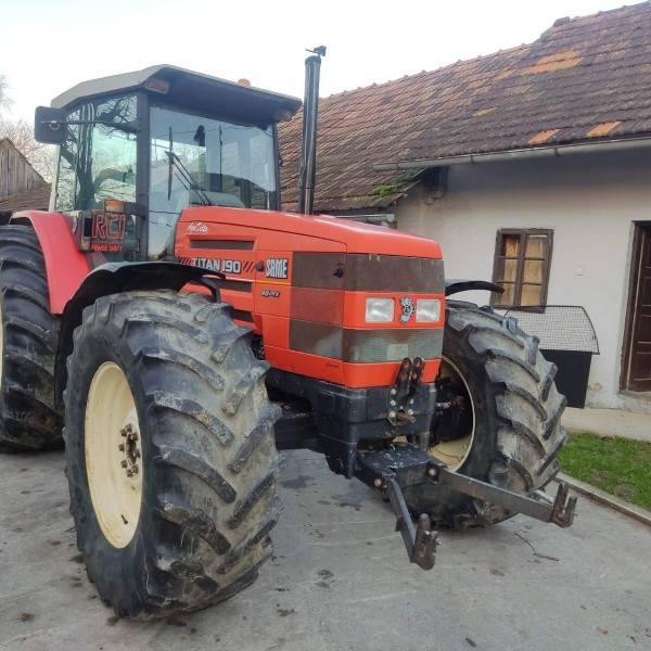 Traktor Same Titan