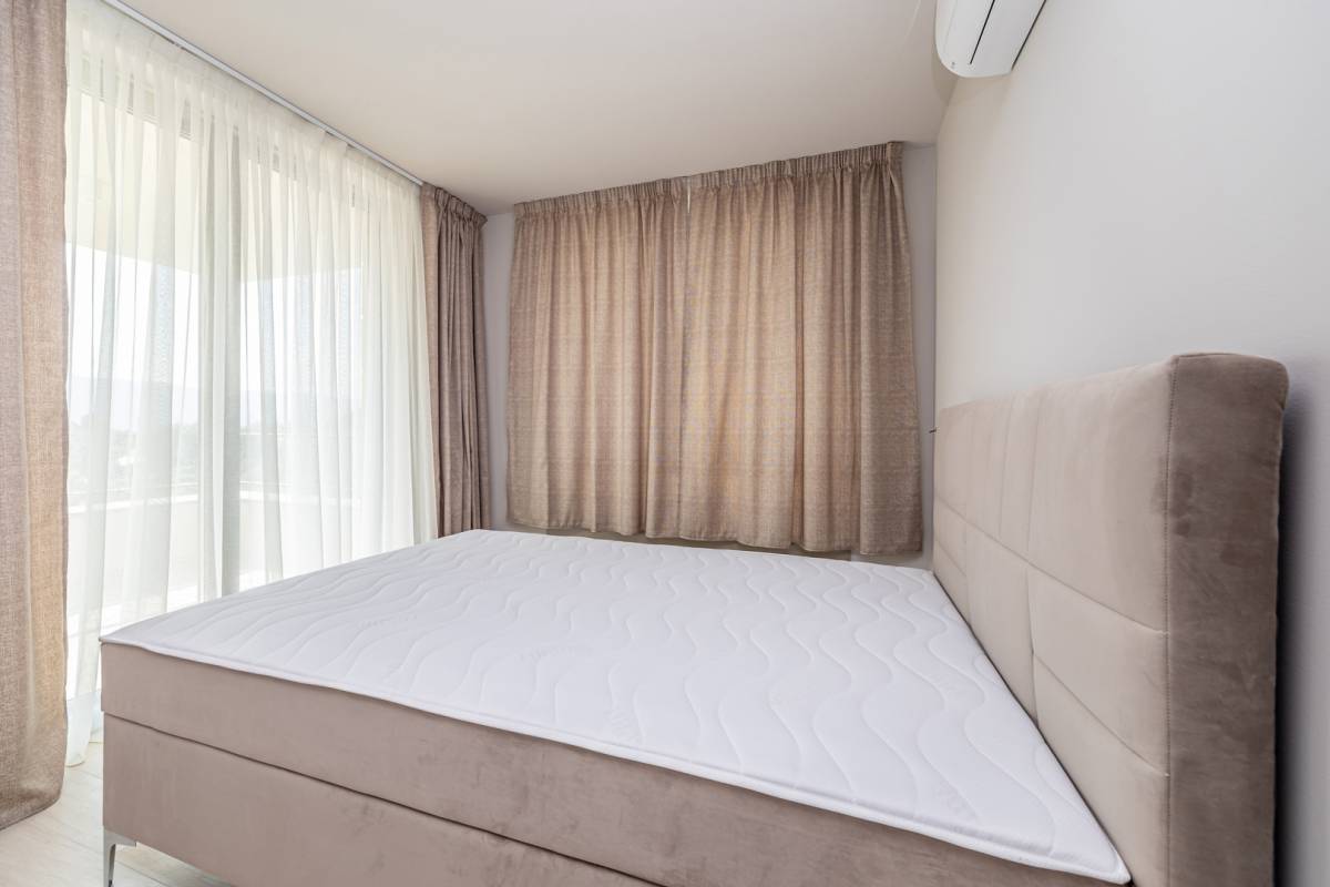 OTOK KRK, šire područje grada Krka - Luksuzna, moderna vila